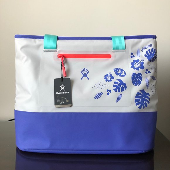 Hydro Flask | Dining | Hydro Flask Limited Edition Hawaii 2 L Insulated ...